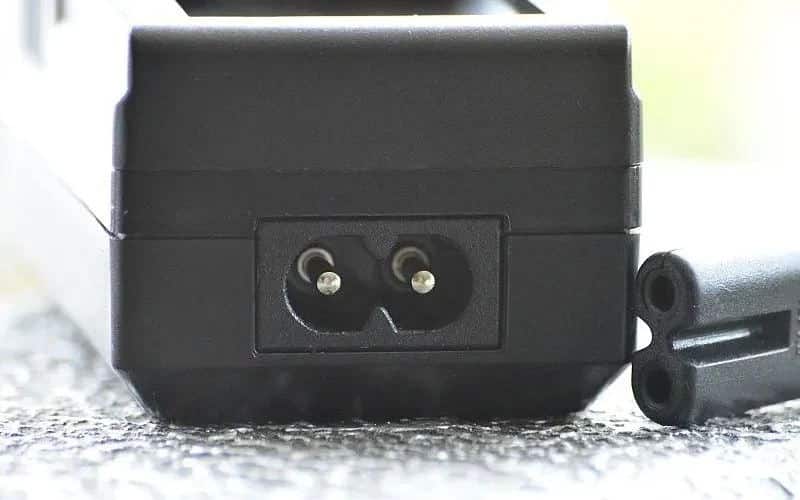 Understanding Pin Layout in IEC Connectors - WEUP