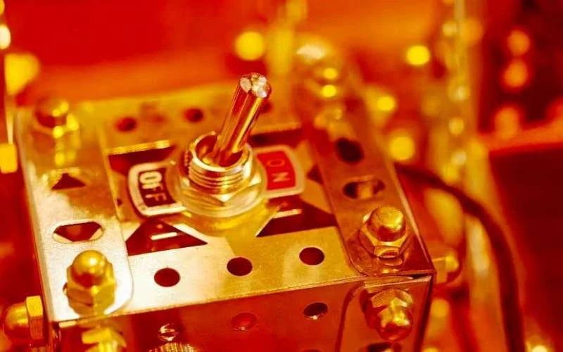 What is a Single-Pole Single-Throw (SPST) Toggle Switch? - WEUP